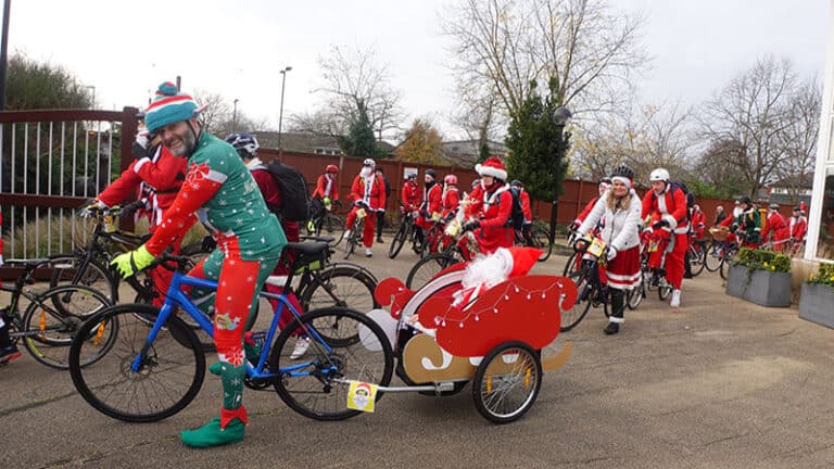 Super Santa cycle - Shooting Star Children’s Hospices